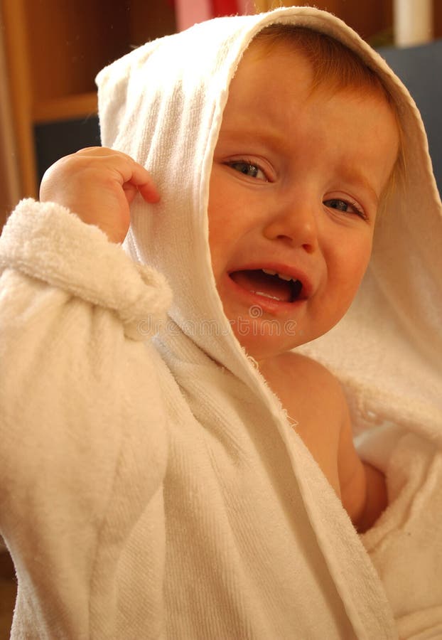 Little Girl Cry in Dressing-gown Stock Image - Image of body, view: 3949883