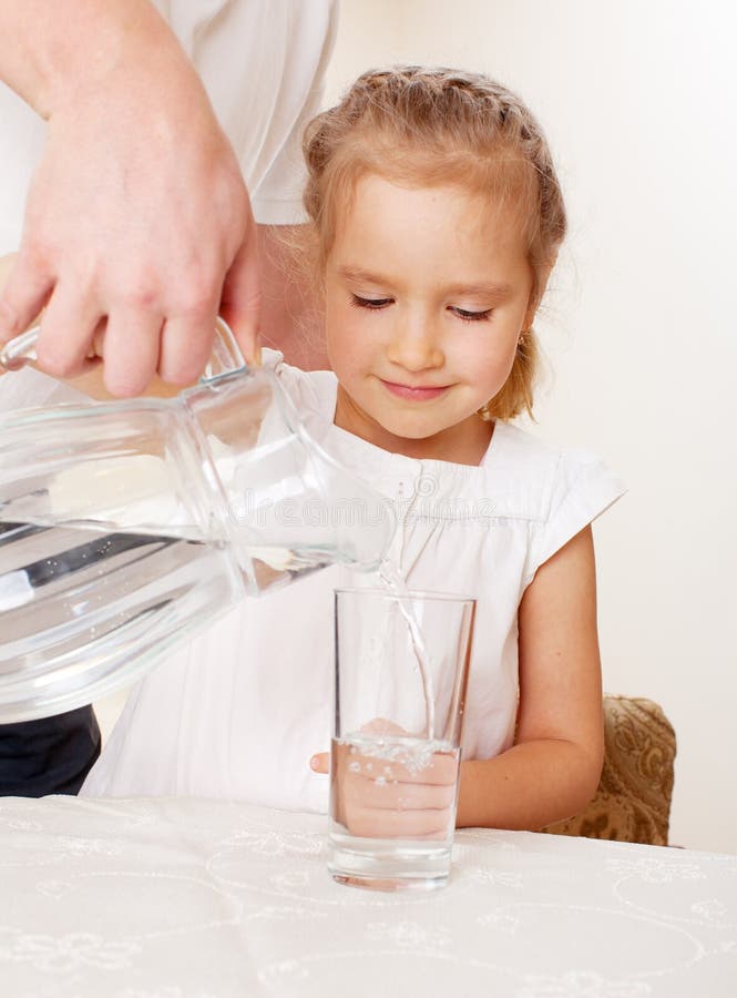 47+ Drinking girl little water Free Stock Photos - StockFreeImages