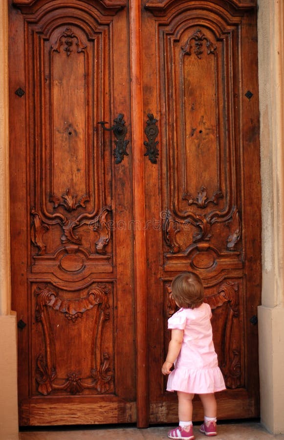 Little Girl Knocking at the Door Stock Photo - Image of beat, happy ...