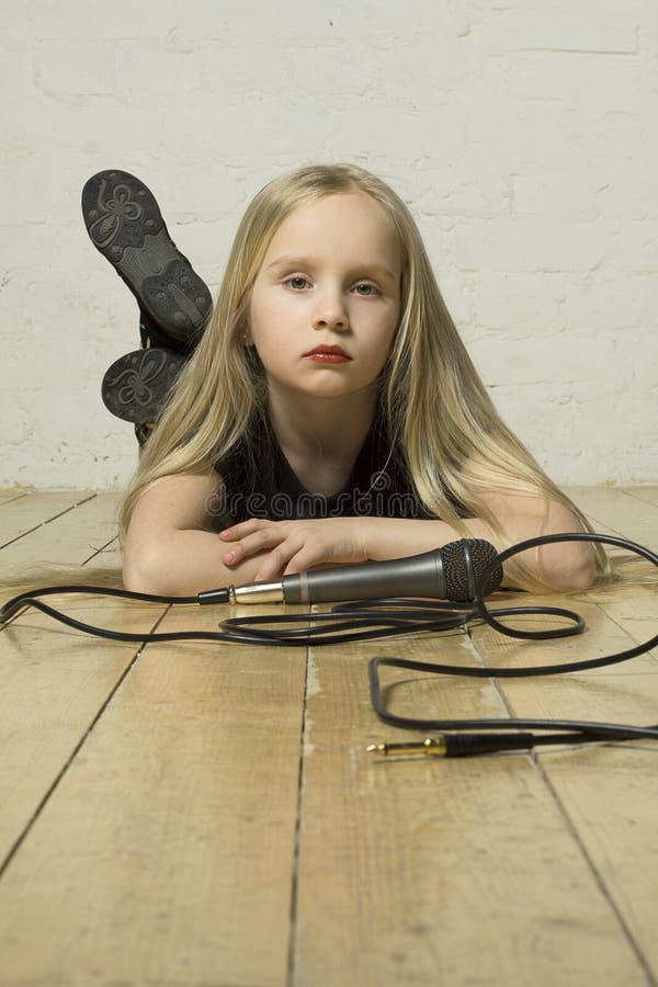 Little Girl Singer with Microphone Stock Image - Image of beauty ...