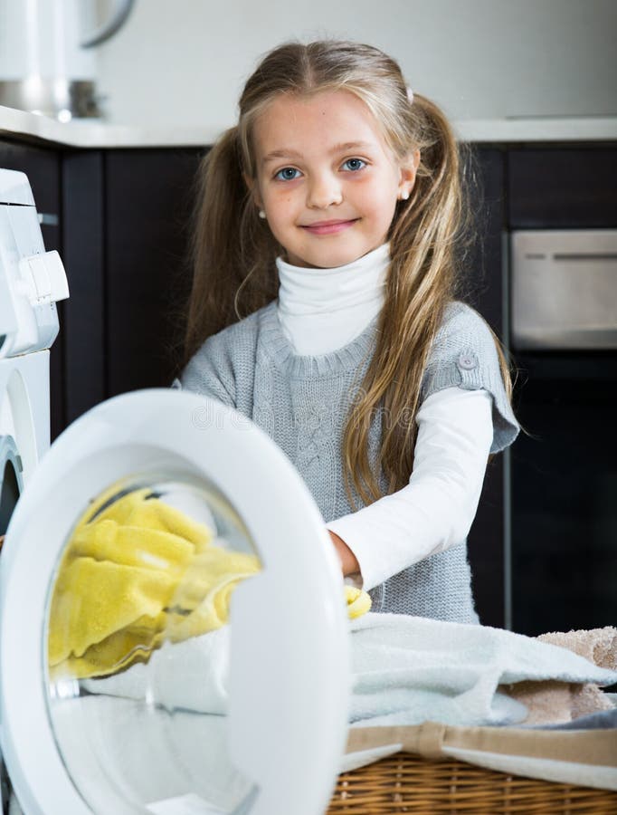 524 Unloading Washing Machine Stock Photos - Free & Royalty-Free Stock ...