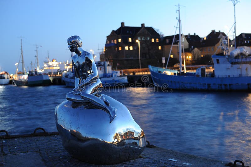 The Little Merman statue editorial photography. Image of port - 66899112