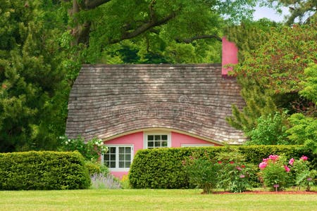 Little Pink Cottage stock photo. Image of quaint, charming - 14484258