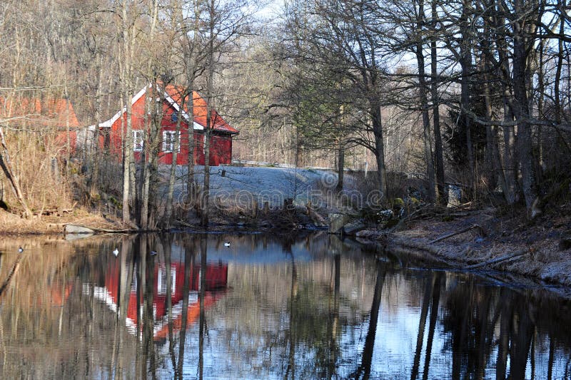 Little Red Cottage Reflected Pond Stock Photos - Free & Royalty-Free ...