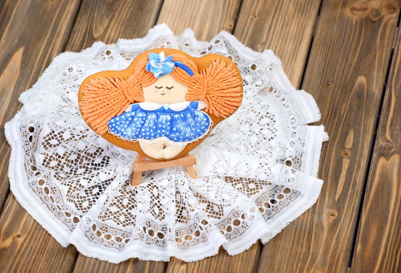 Girl with Gingerbread House Stock Photo - Image of selfmade, cute: 26650436