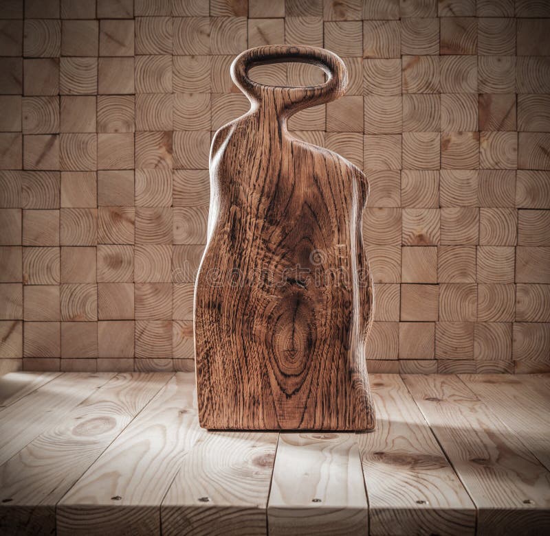 Live Edged Oak Tree Vintage Wooden Chopping Board Stock Image - Image ...