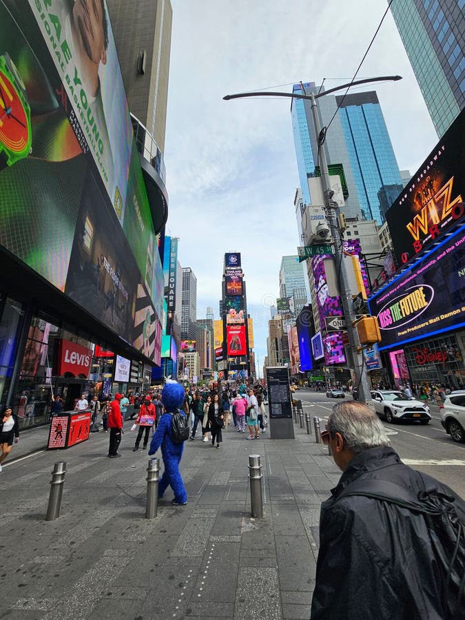 Lively Scene in Times Square, New York City Editorial Photo - Image of ...