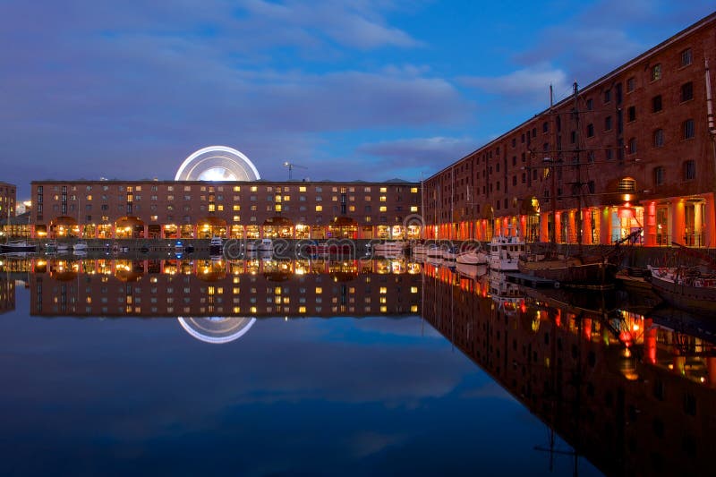 Liverpool Albert Dock and Ferris Wheel Stock Image - Image of place ...