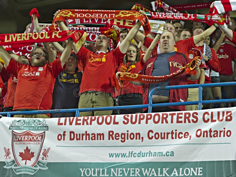 Liverpool FC Fans editorial image. Image of team, scarfs - 25853120