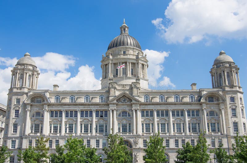 Liverpool Liver Building 02 Stock Image - Image of clock, roof: 835523