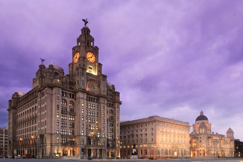 Liverpool Pier Head at Night Stock Photo - Image of cunard, liverpool ...