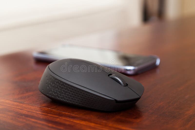 Living room computer stock image. Image of black, surfing - 94667955