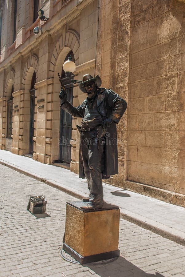 Living Statues of the Historic Quarter Editorial Stock Photo - Image of ...