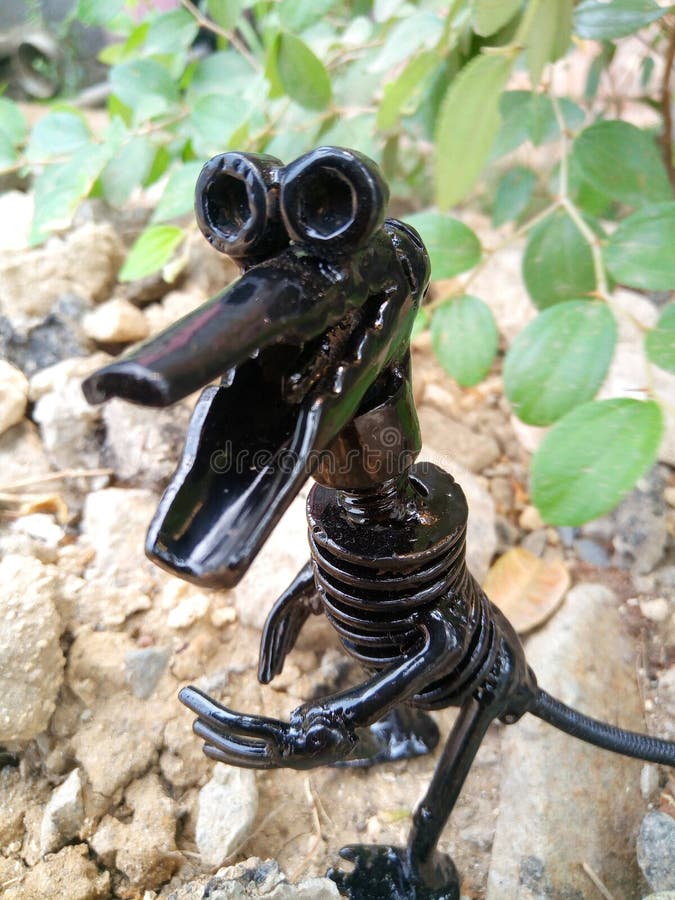 Lizard Robot from Scrap Iron Waste Stock Image - Image of robot ...