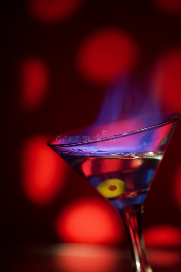 Llama azul imagen de archivo. Imagen de alcohol, bebida - 12079537