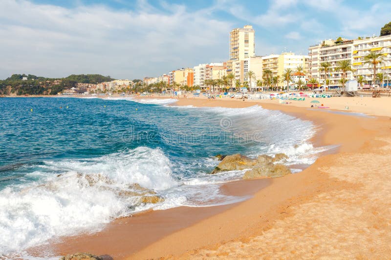 Lloret DE Mar Het Strand Van De Stad Stock Afbeelding - Image of spaans ...