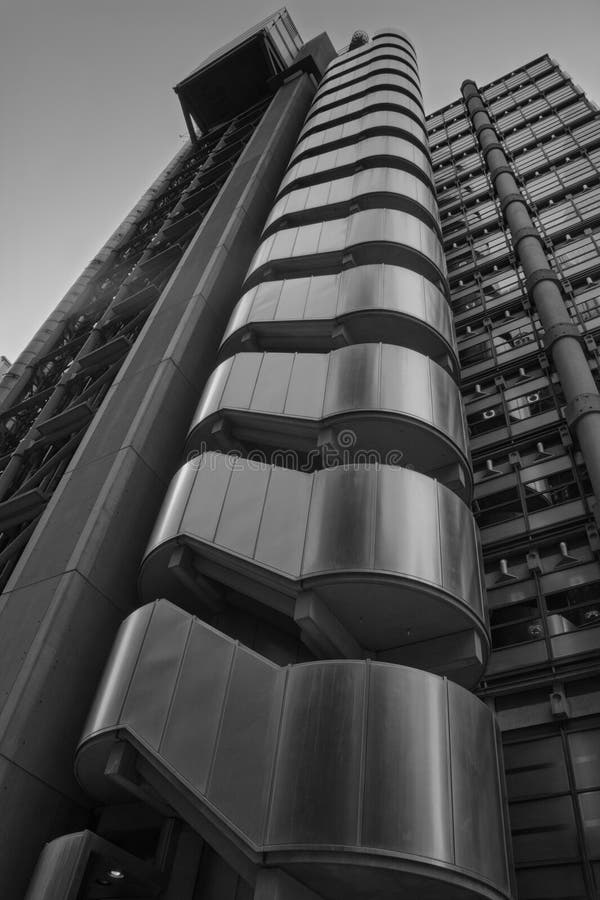Lloyds Building stock image. Image of downtown, skyscraper - 382899907
