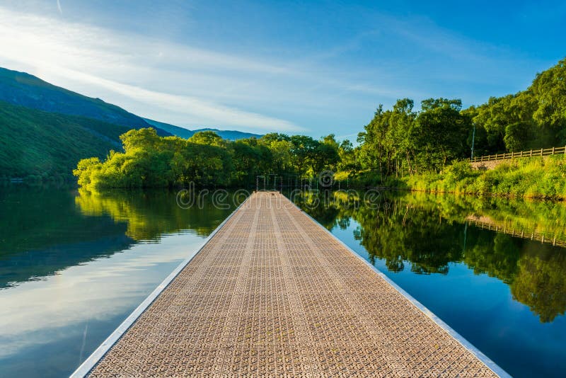 Llyn Padarn lake stock photo. Image of peris, destination - 252455512