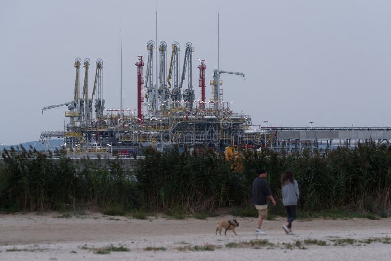 LNG TERMINAL editorial image. Image of equipment, infrastructure ...