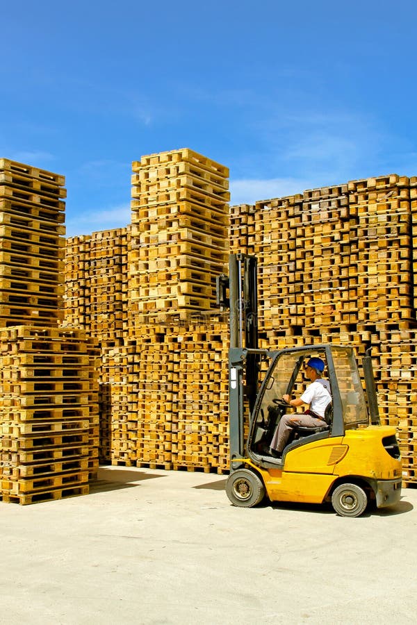 Forklift pallet stock image. Image of transport, warehouse - 16862191