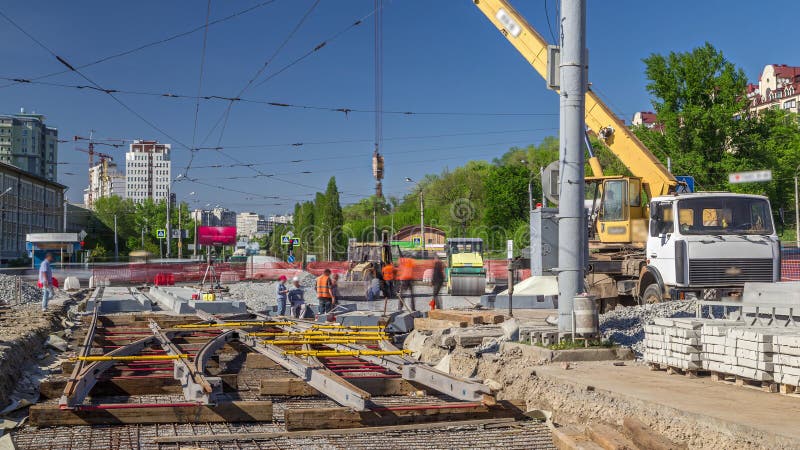 Loader Crane for Loading and Unloading Concrete Plates on a Road ...