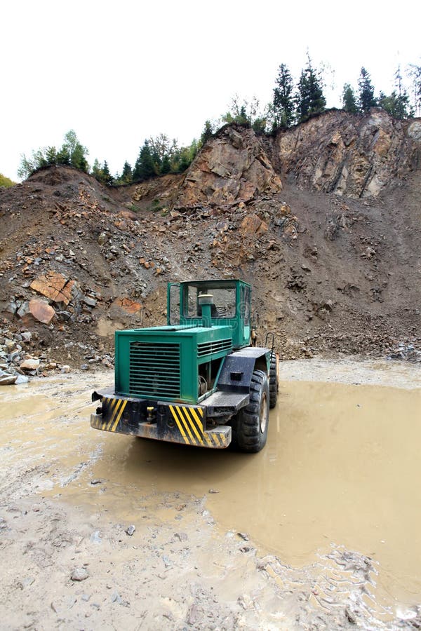 Loading Aggregate in the Quarry Stock Image - Image of work, aggregate ...