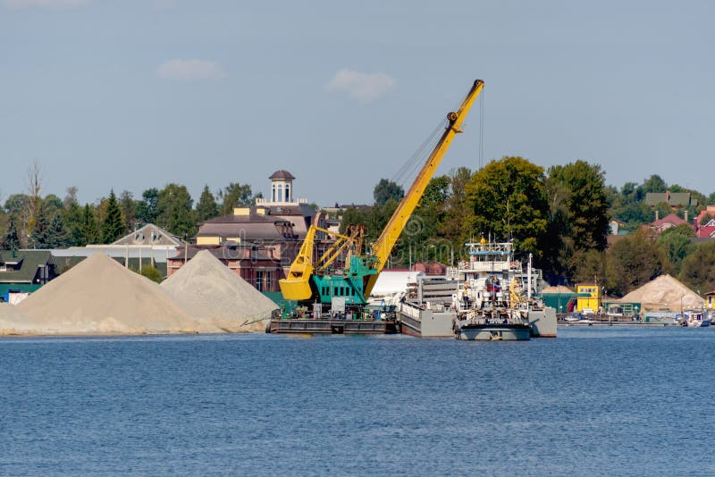 Loading Barge with Sand and Rubble on a Small Berth. Freight Transport ...