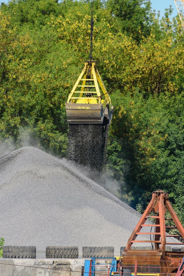Loading Barge with Sand and Rubble on a Small Berth. Freight Transport ...
