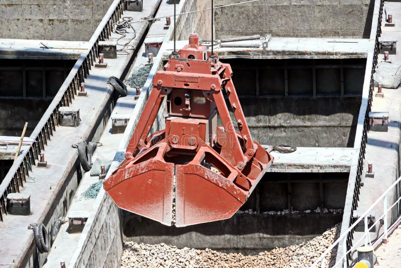 1,008 Limestone Loading Stock Photos - Free & Royalty-Free Stock Photos ...