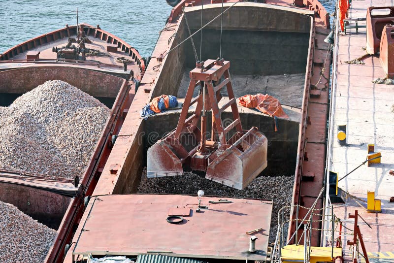 1,008 Limestone Loading Stock Photos - Free & Royalty-Free Stock Photos ...