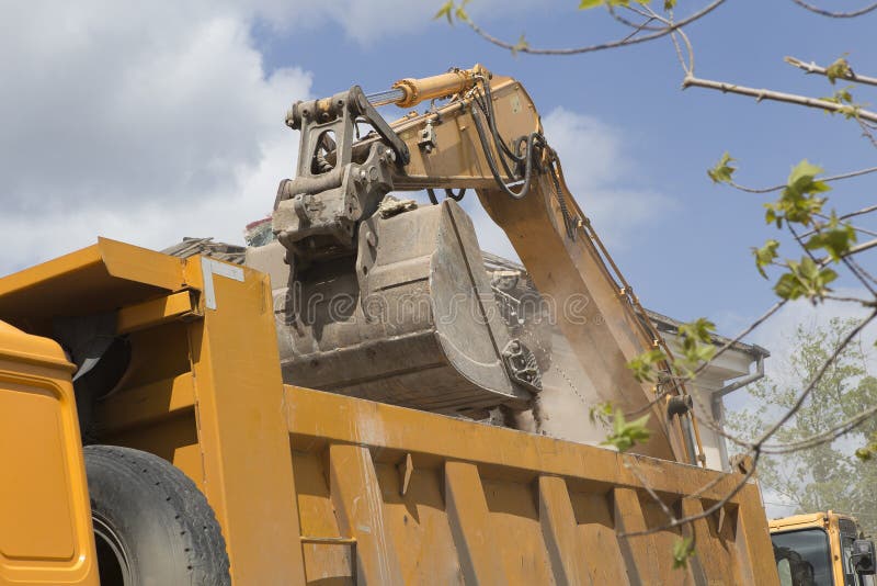 Loading of Construction Debris after Demolition of a Building Stock ...