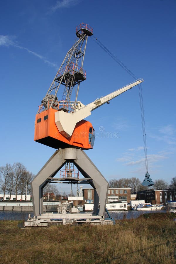 Loading Crane Picture. Image: 1984901