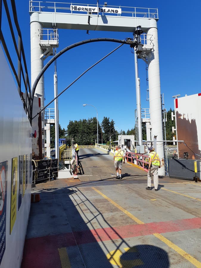 The Loading Dock Area Of Sydney Fish Market Is, Fish Market ...