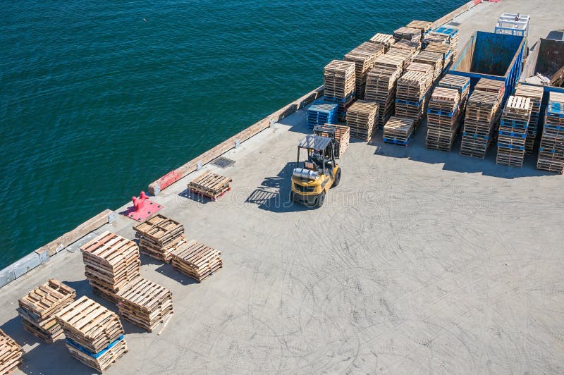 Commercial Loading Dock stock image. Image of large, industry - 4670763