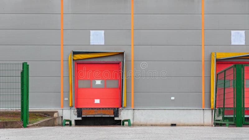 Loading door warehouse stock image. Image of entrance - 32044065