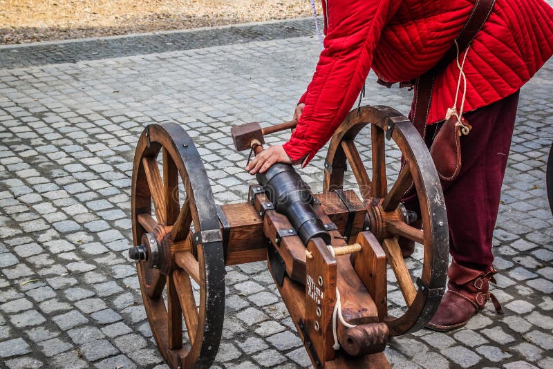 Loading Medieval Cannon Stock Photos - Free & Royalty-Free Stock Photos ...