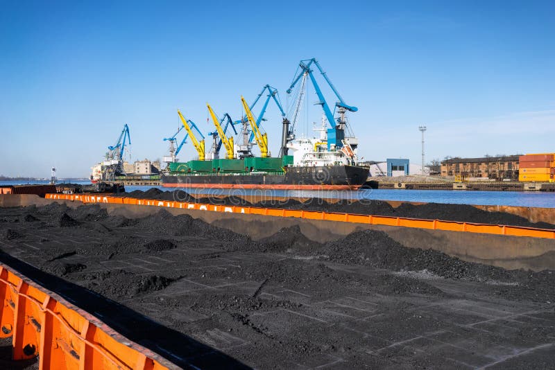Loading and Unloading of Coal at the Port Stock Photo - Image of ...