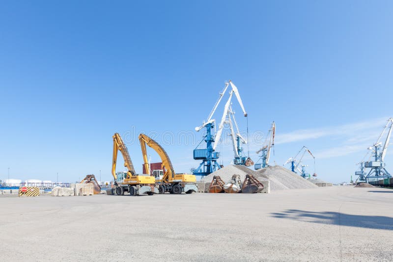 Loading and Unloading of Vessels Stock Image - Image of loading ...