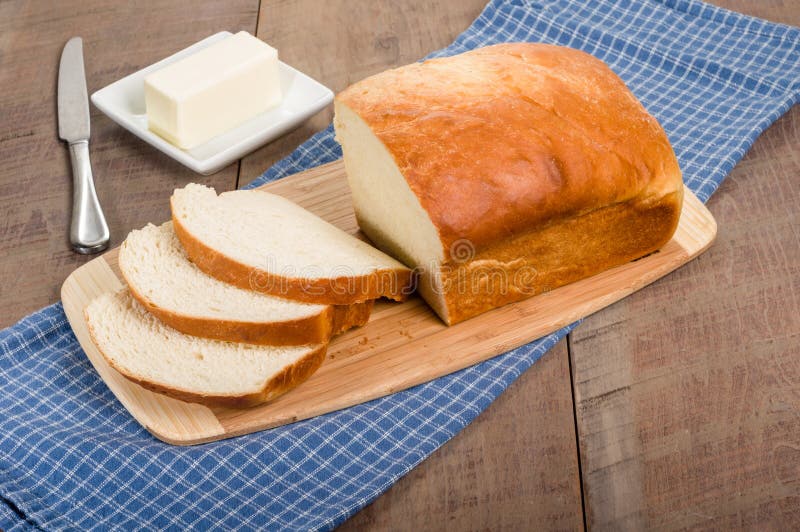 Loaf Sliced Bread Plate Stock Photos - Download 4,886 Royalty Free Photos