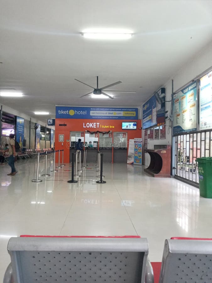 The lobby of station editorial stock photo. Image of transport - 222865313