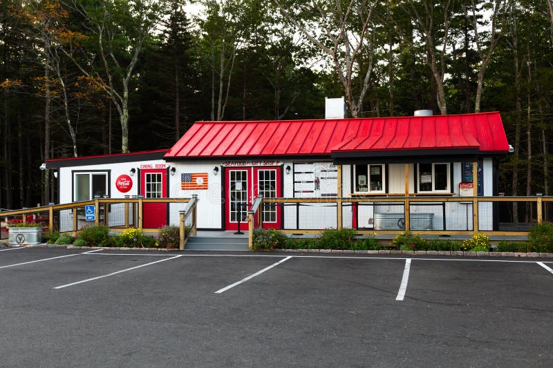 The Lobster Pound at 414 ME-3, Tiny Restaurant and Take-out Serving ...