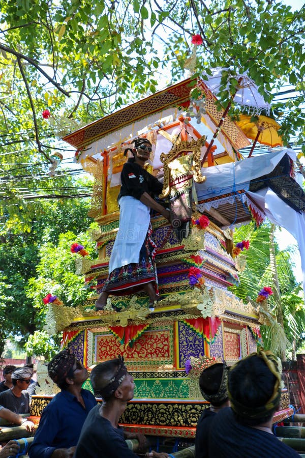 Local Balinese Holy Man Rides the Funeral Pyre Editorial Stock Image ...