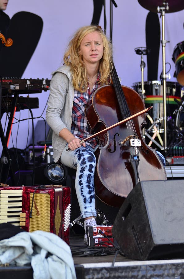 Local band editorial photo. Image of music, comsmetic - 27006581