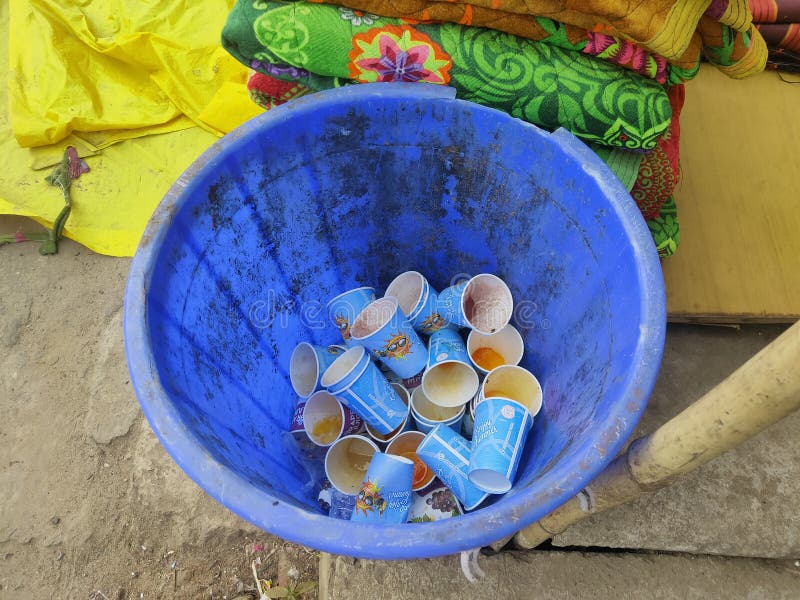 Local Juice Shop Maintain Dustbin Inside Plastic Glass Editorial ...
