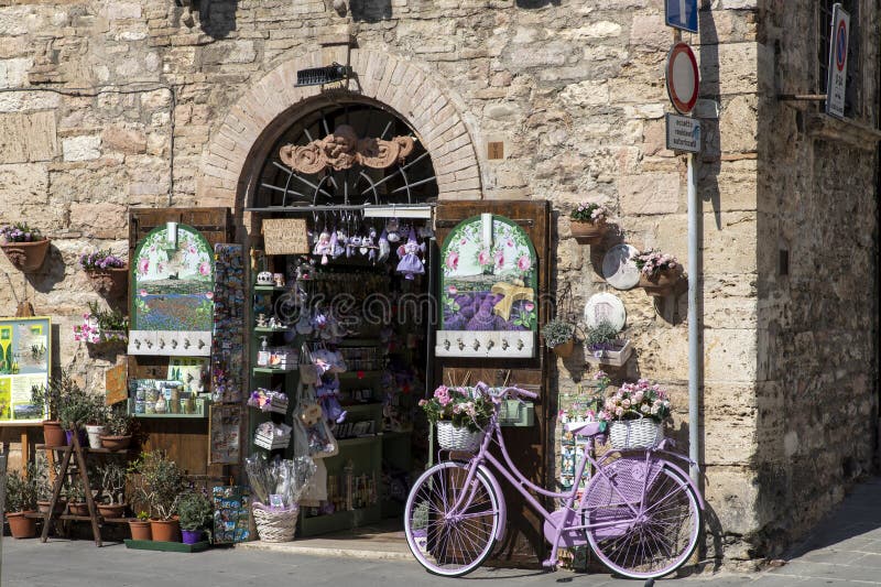 177 Assisi Shop Stock Photos - Free & Royalty-Free Stock Photos from ...