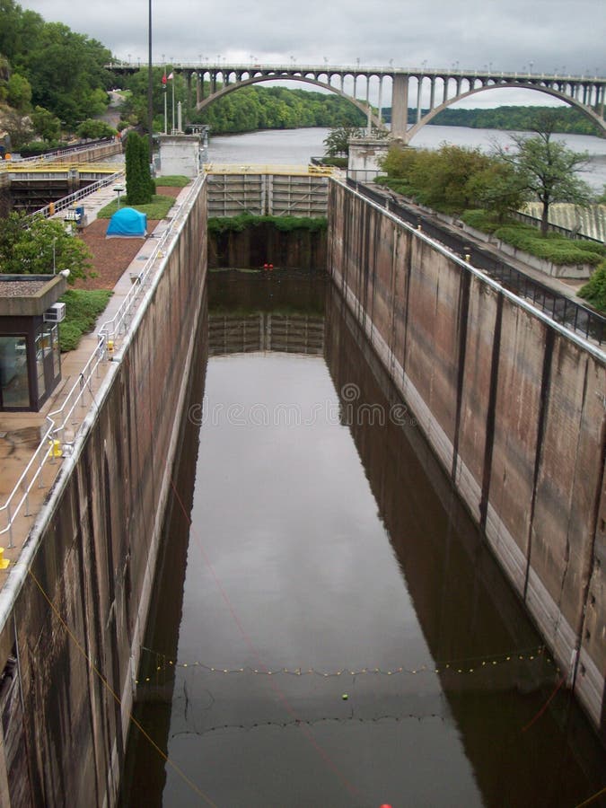 Lock and Dam No. 1 stock photo. Image of architecture - 58191716