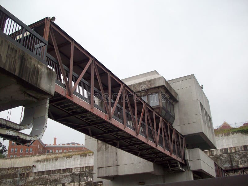 Lock and Dam No. 1 stock photo. Image of infrastructure - 58194410