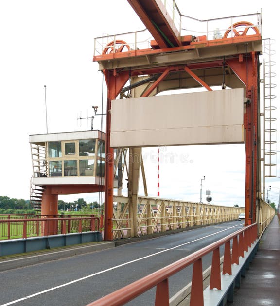 Lock keeper cabin stock image. Image of water, waterway - 16151511