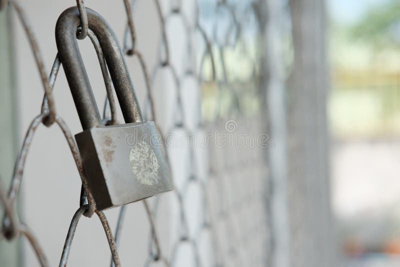 Lock the key stock photo. Image of house, bunch, outdoor - 92568828