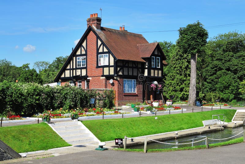 Lock on the River Thames in England Stock Photo - Image of flowerbeds ...
